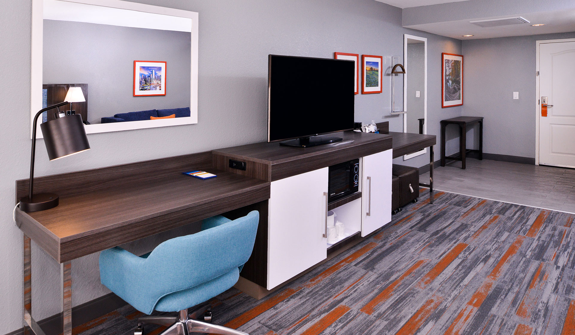 Hampton Inn & Suites Legacy Park - Frisco | mghotelteam.com