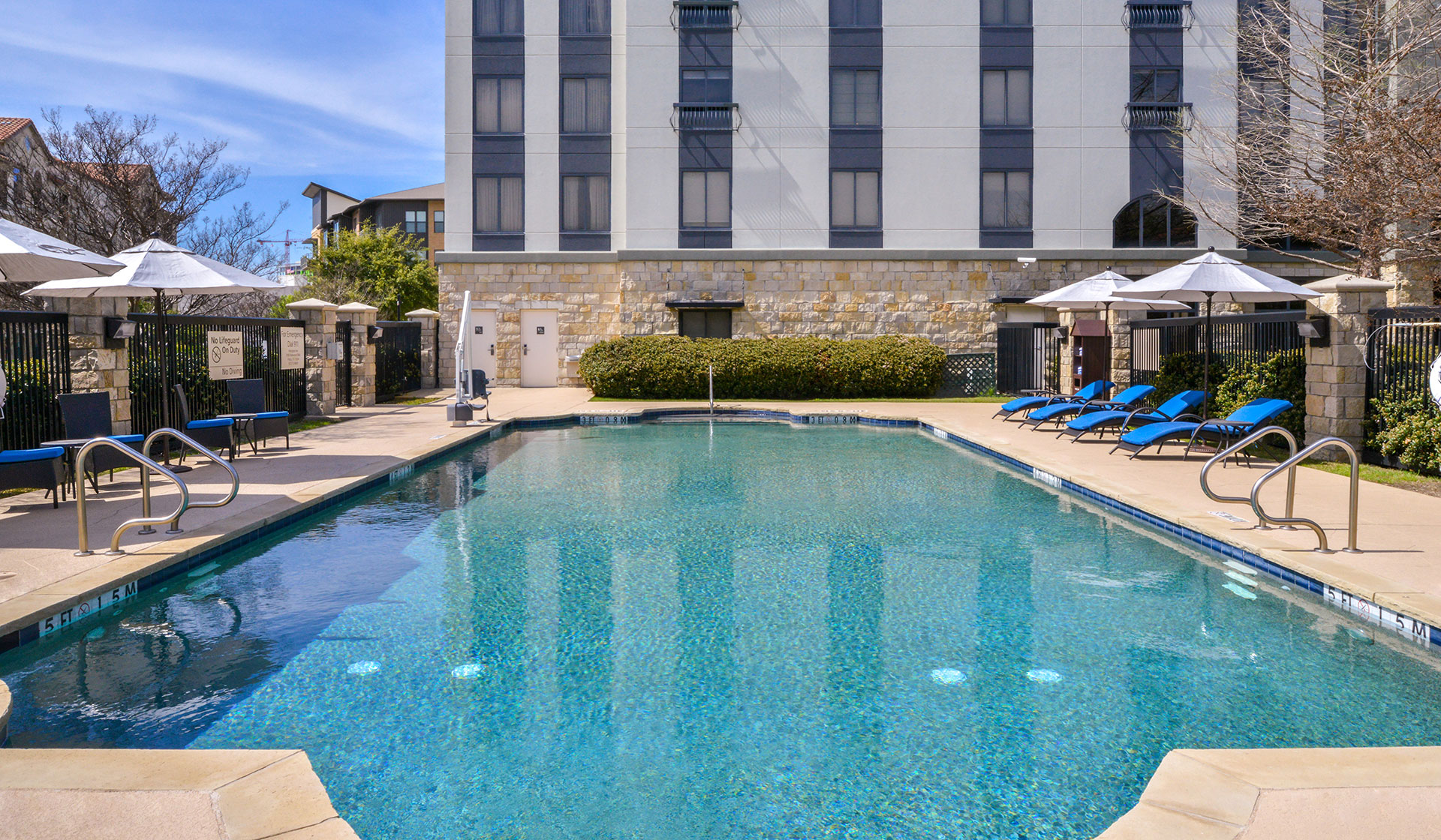 Hampton Inn & Suites Legacy Park - Frisco | mghotelteam.com