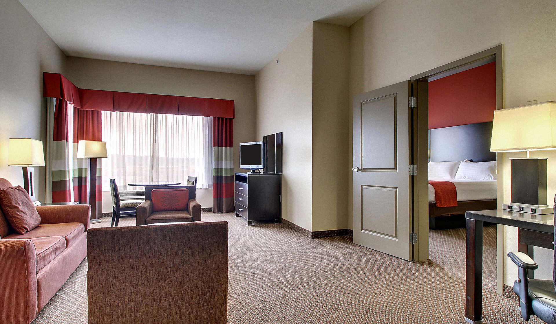 Holiday Inn Meridian | mghotelteam.com