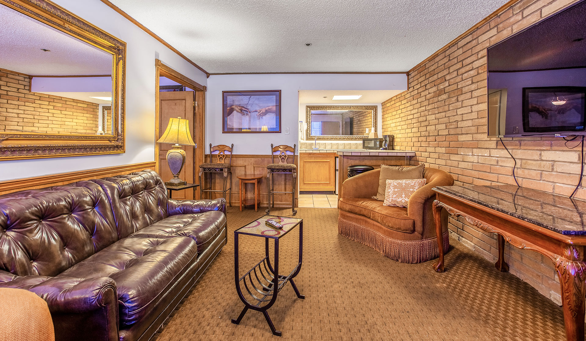District Hotel Oklahoma City, I-44 By OYO | mghotelteam.com
