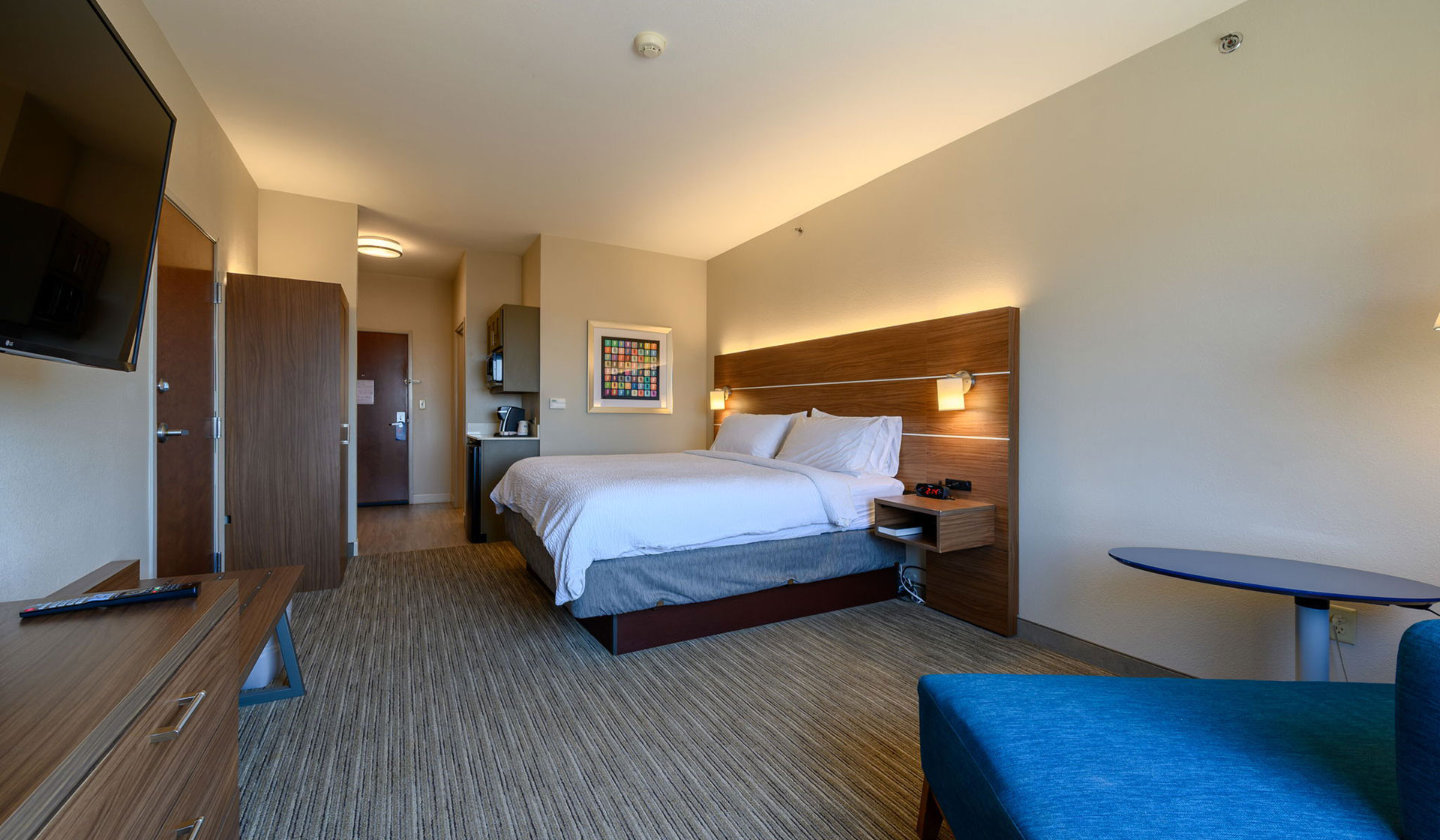 Vernon Hospitality Two-Pack Portfolio | Holiday Inn Express & Suites ...