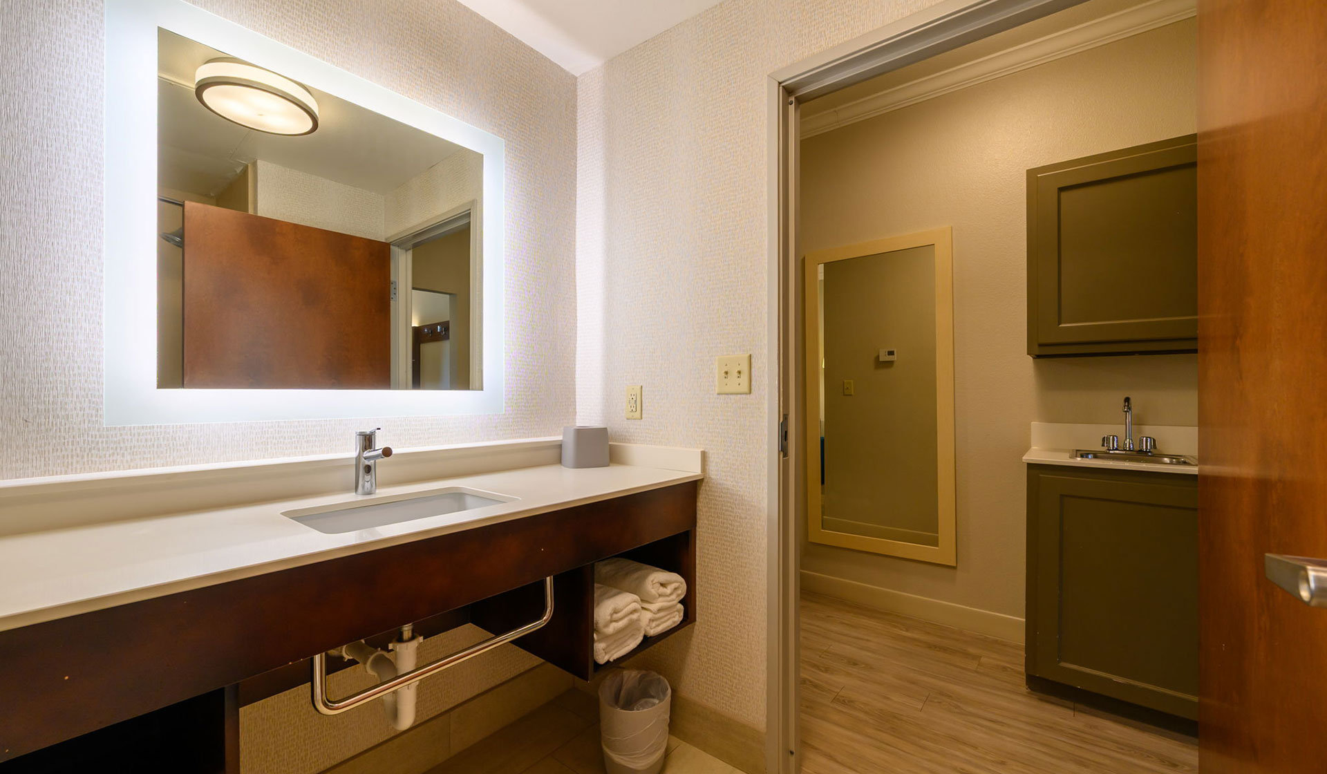 Vernon Hospitality Two-Pack Portfolio | Holiday Inn Express & Suites ...
