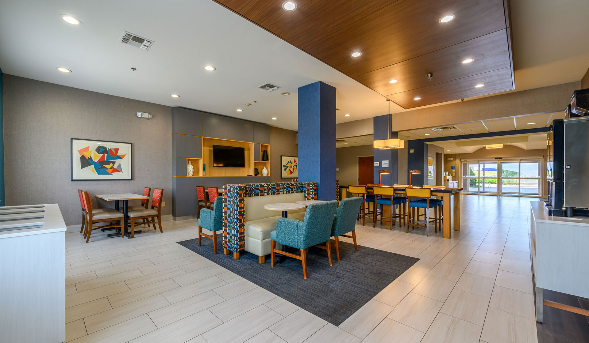 Vernon Hospitality Two-Pack Portfolio | Holiday Inn Express & Suites ...