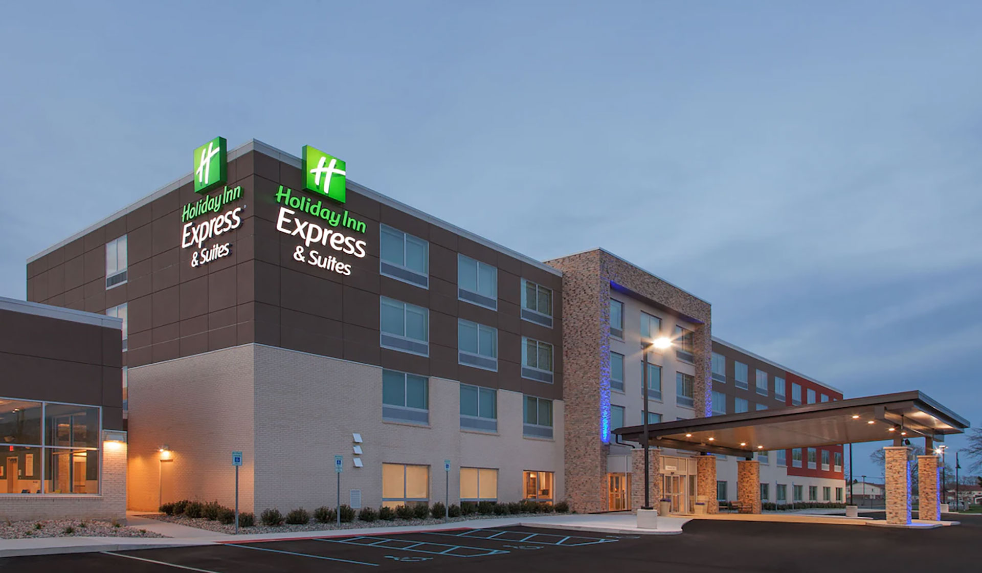 Holiday Inn Express & Suites Sterling Heights-Detroit Area ...