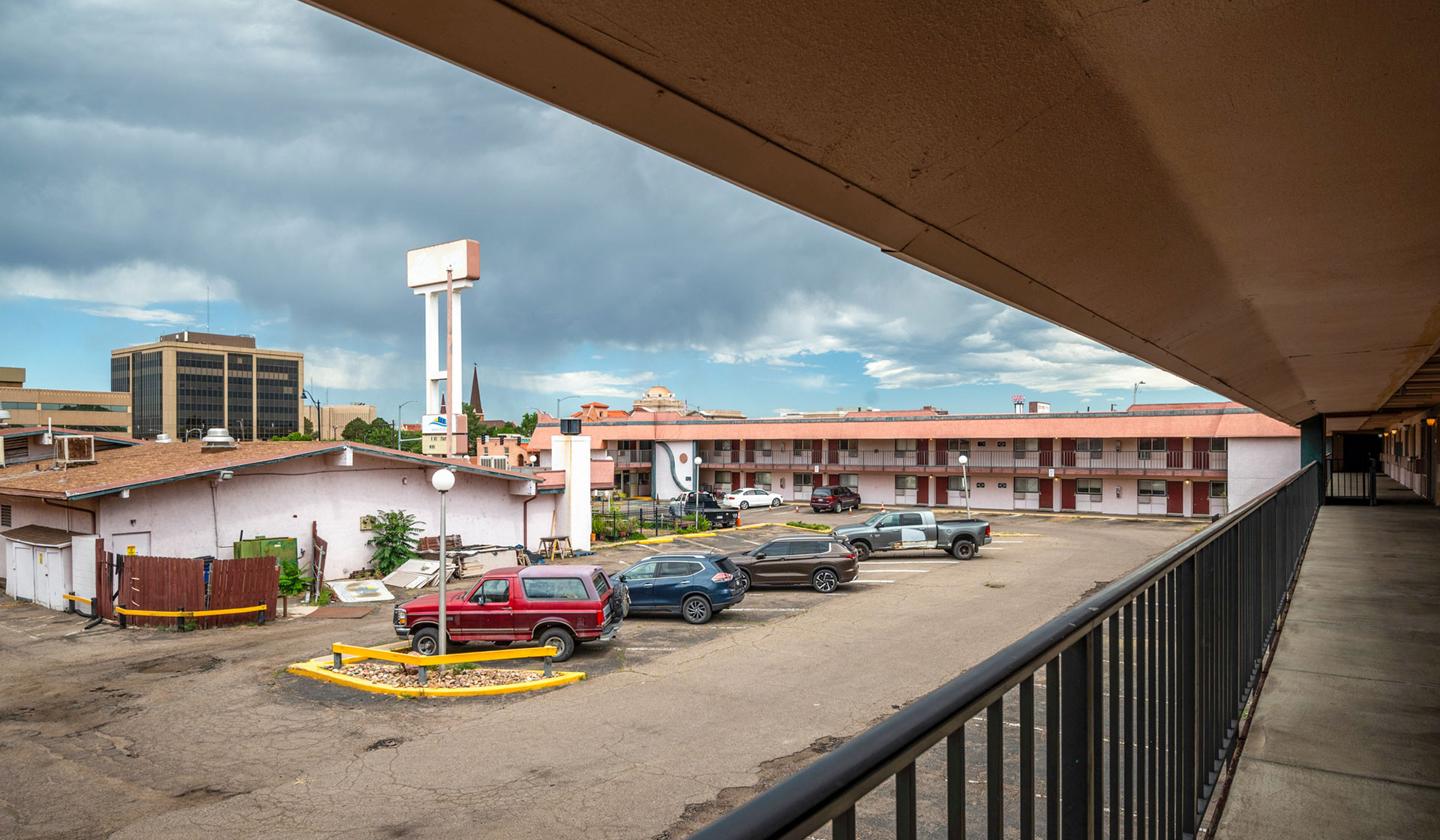 Santa Fe Inn & Suites – Pueblo, CO | 79 Keys | Downtown | Signalized ...