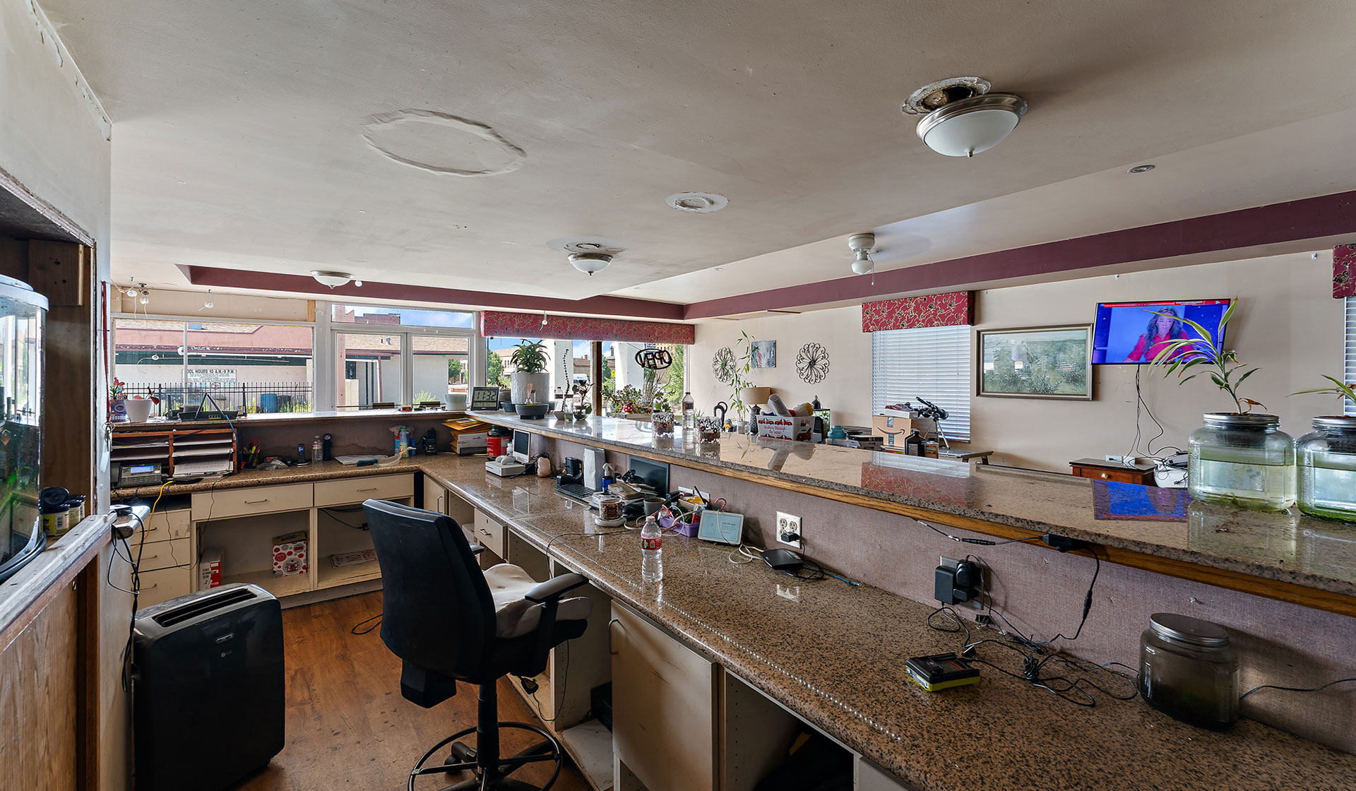 Santa Fe Inn & Suites – Pueblo, CO | 79 Keys | Downtown | Signalized ...