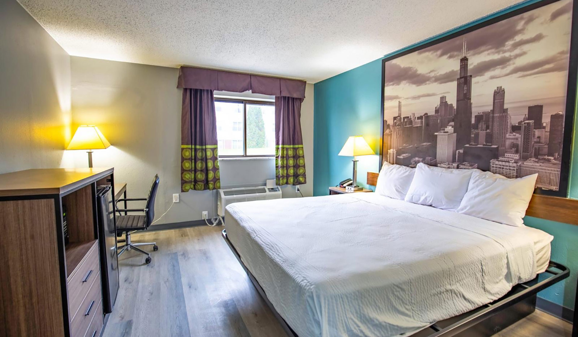 Super 8 by Wyndham Rockford I-90/Casino District | mghotelteam.com